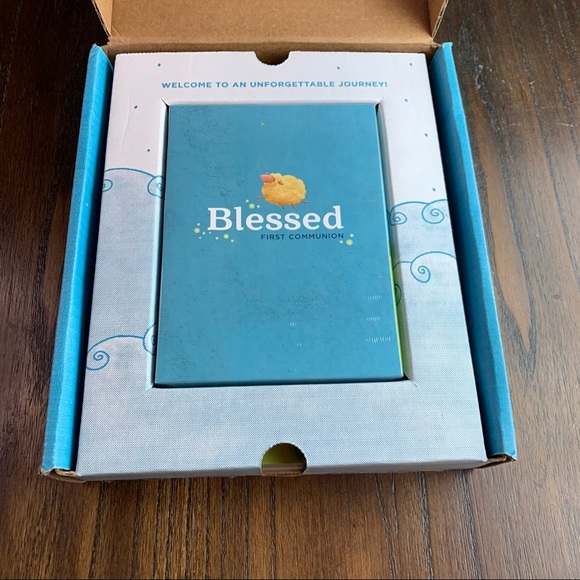 dynamic cathloic | Other | Dynamic Catholic Blessed First Communion Kit ...